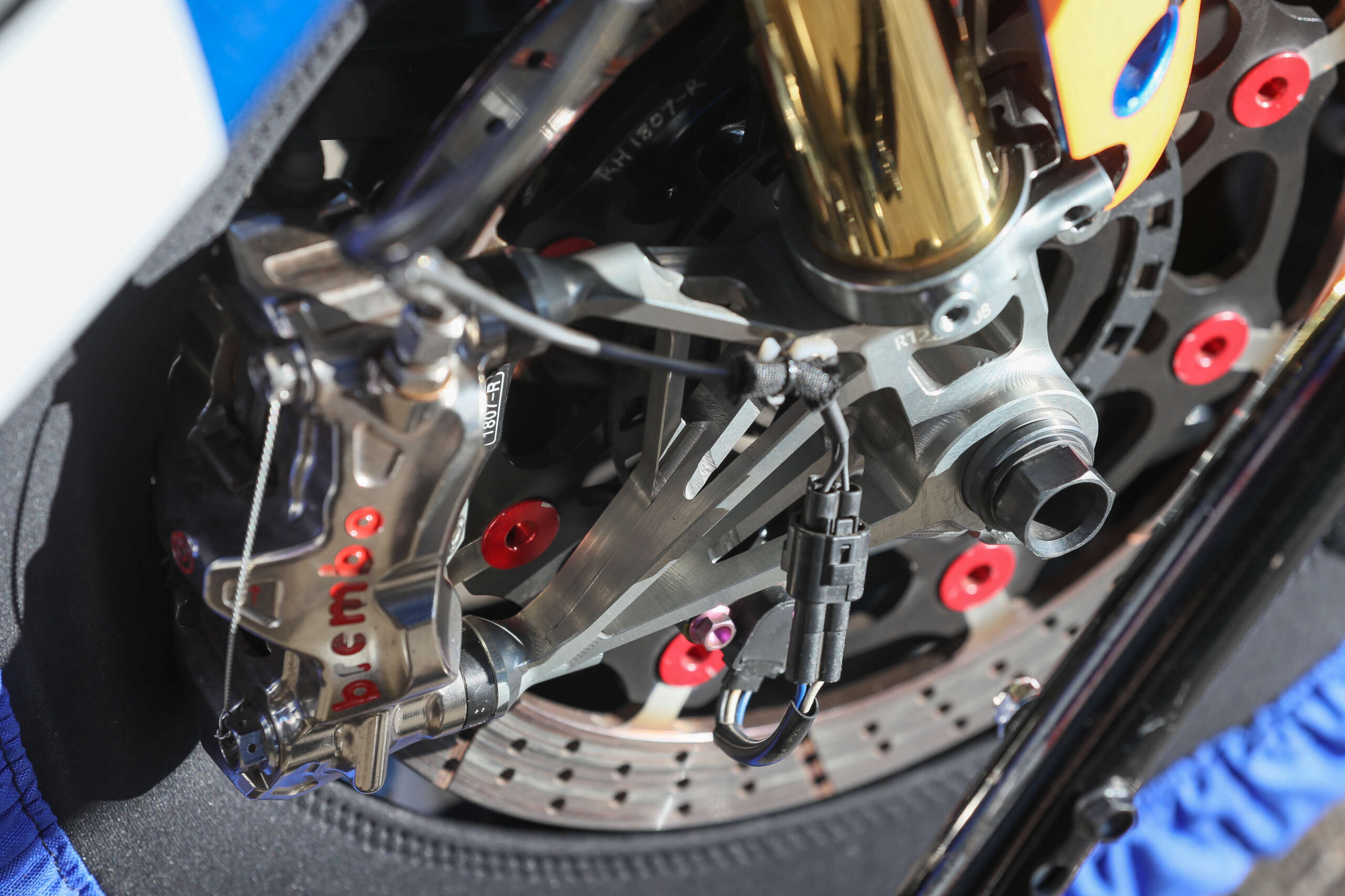 Tech Talk: Putting The Squeeze On Brake Pad Compounds - MotoAmerica